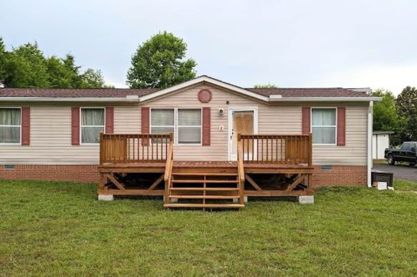 Prebuilt Mobile Home Decks| EshCo Portable Structures