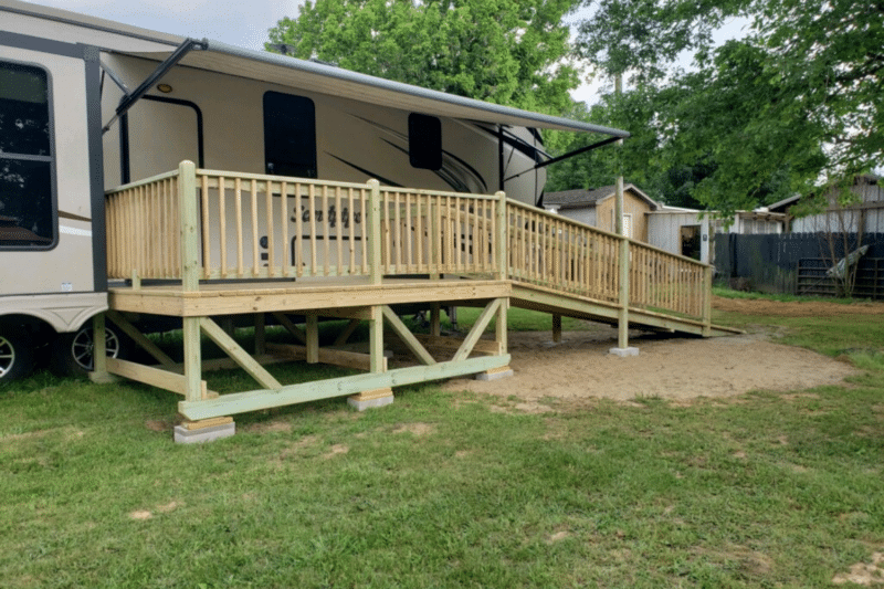 Custom Decks And Pavilions Contractor In Scottsville KY