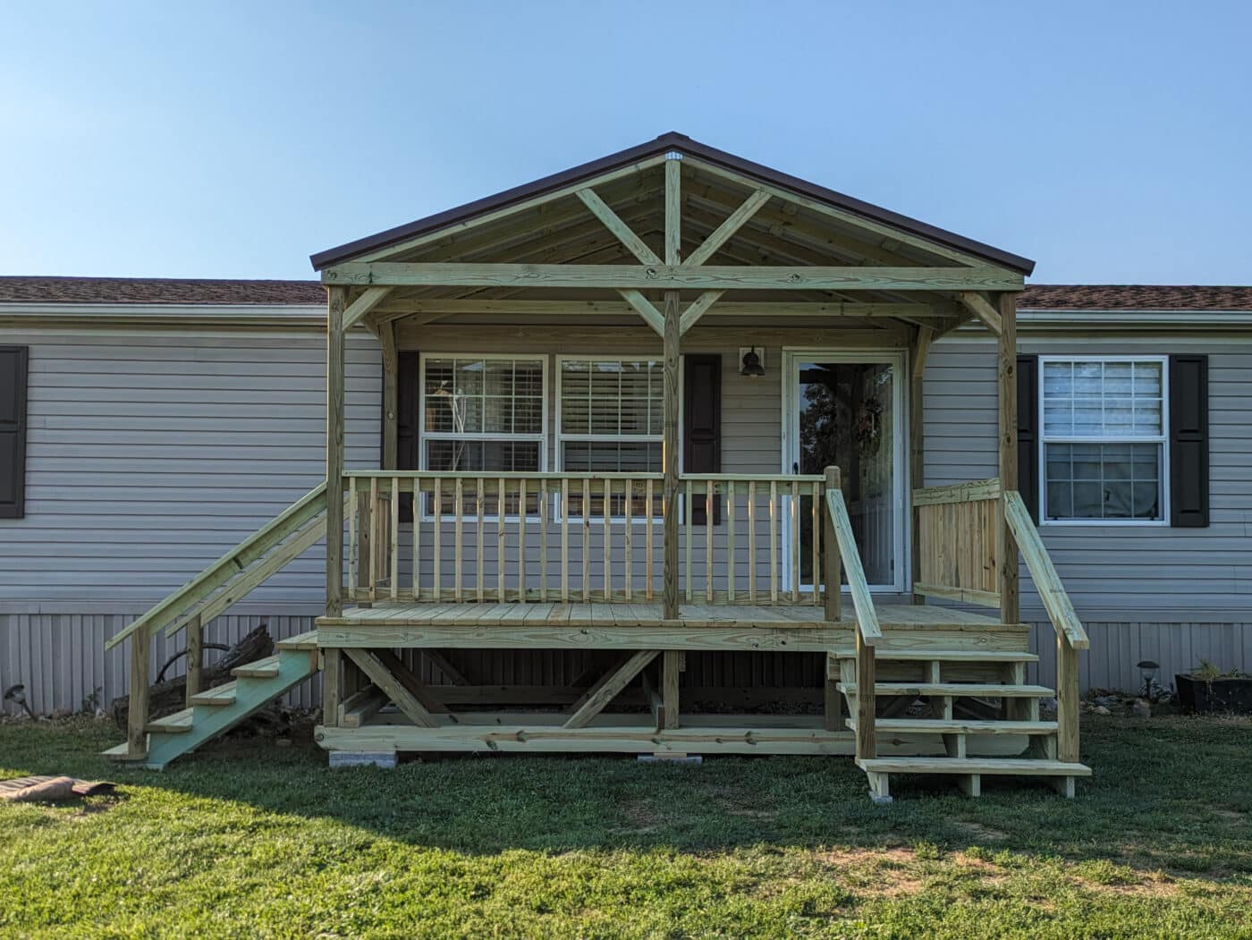 House Porches | EshCo's Durable And Stunning Outdoor Porches